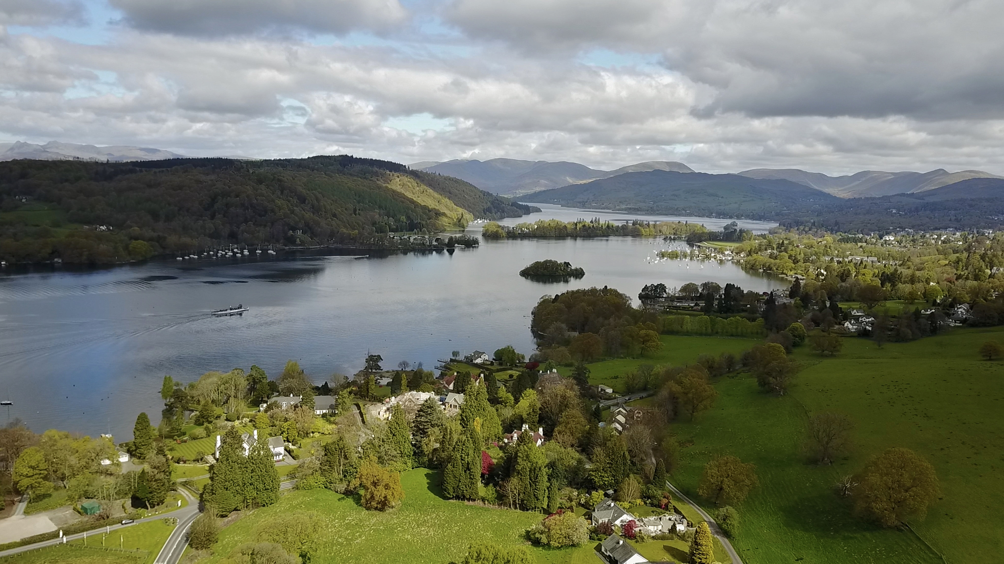 Sona Tours Peak & Lake District Tour 3 Days